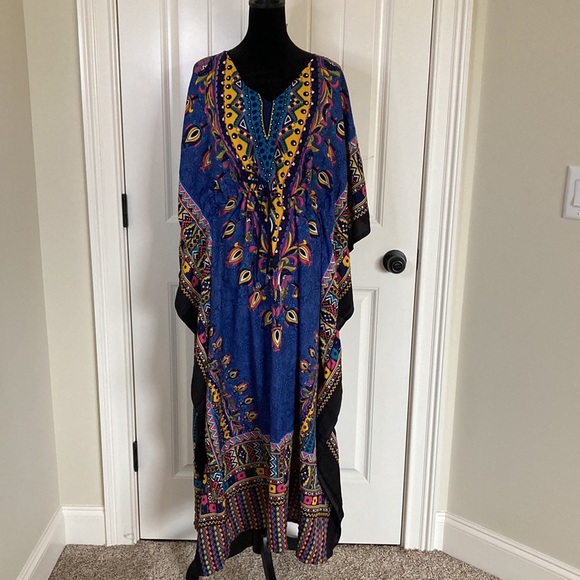 Sunflower | Dresses | Sunflower Caftan In Vibrant Multicolors Size Osfm ...